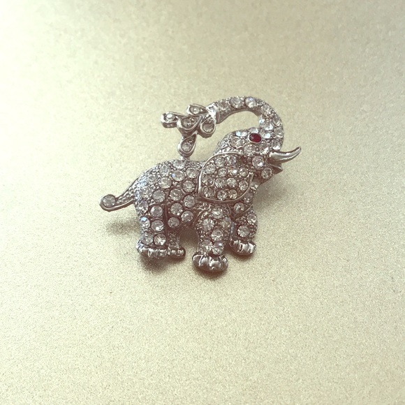Jewelry | Elephant Pin | Poshmark